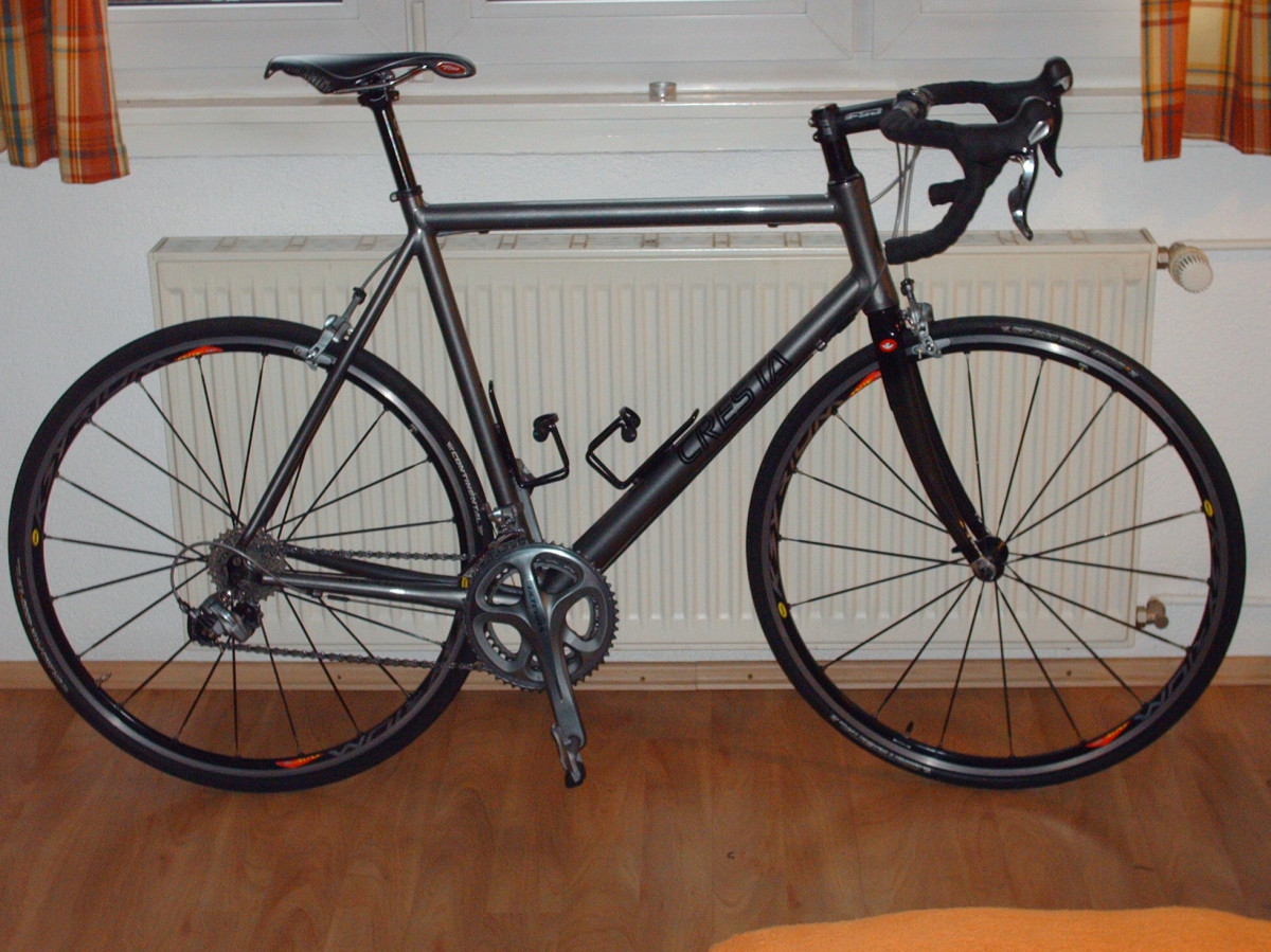 CRESTA Rennrad auf bikeboerse.com