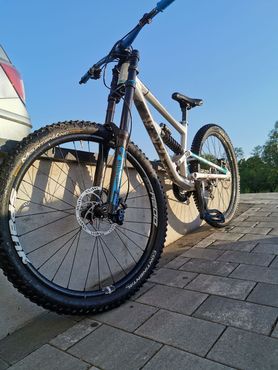 Cube hanzz SL 190 2018 auf bikeboerse.com