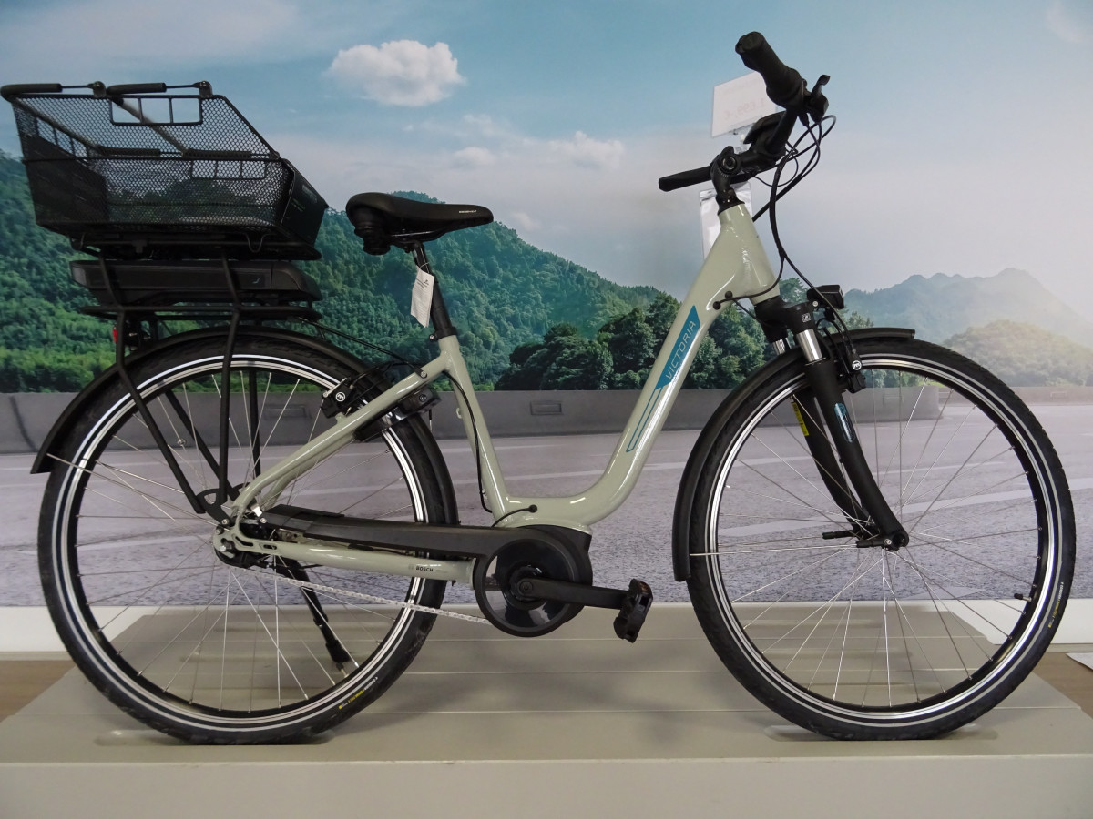 E-Bike VICTORIA eTrekking 5.10 Modell 2022 Tiefeinsteiger *NEU* auf ...